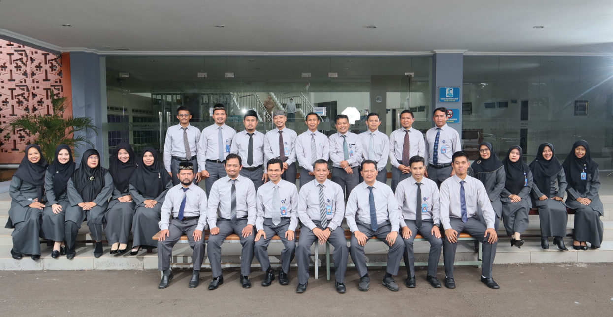 Guru dan Karyawan – SMAI Al Azhar 18